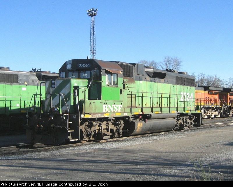 BNSF 2334 @ Delta Yard